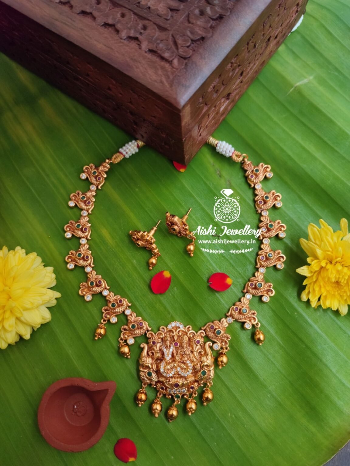 Lakshmi with Elepant Matt Gold Neck Set-N045 - Aishi Jewellery - Buy ...